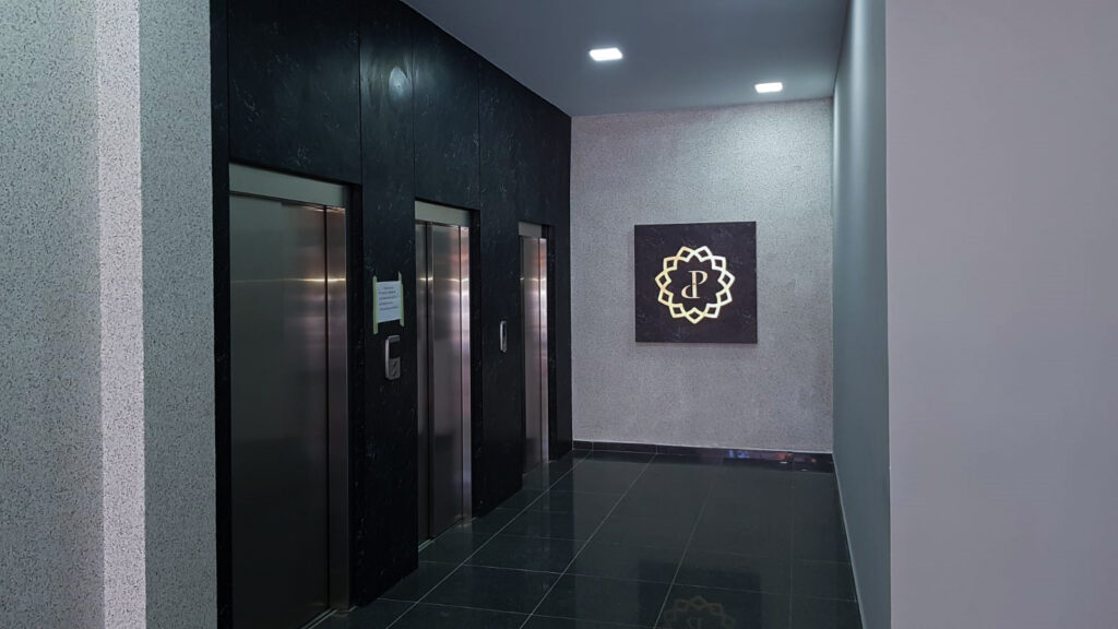 Front Desk Applications - Turnkey Solutions | Custom Made Projects